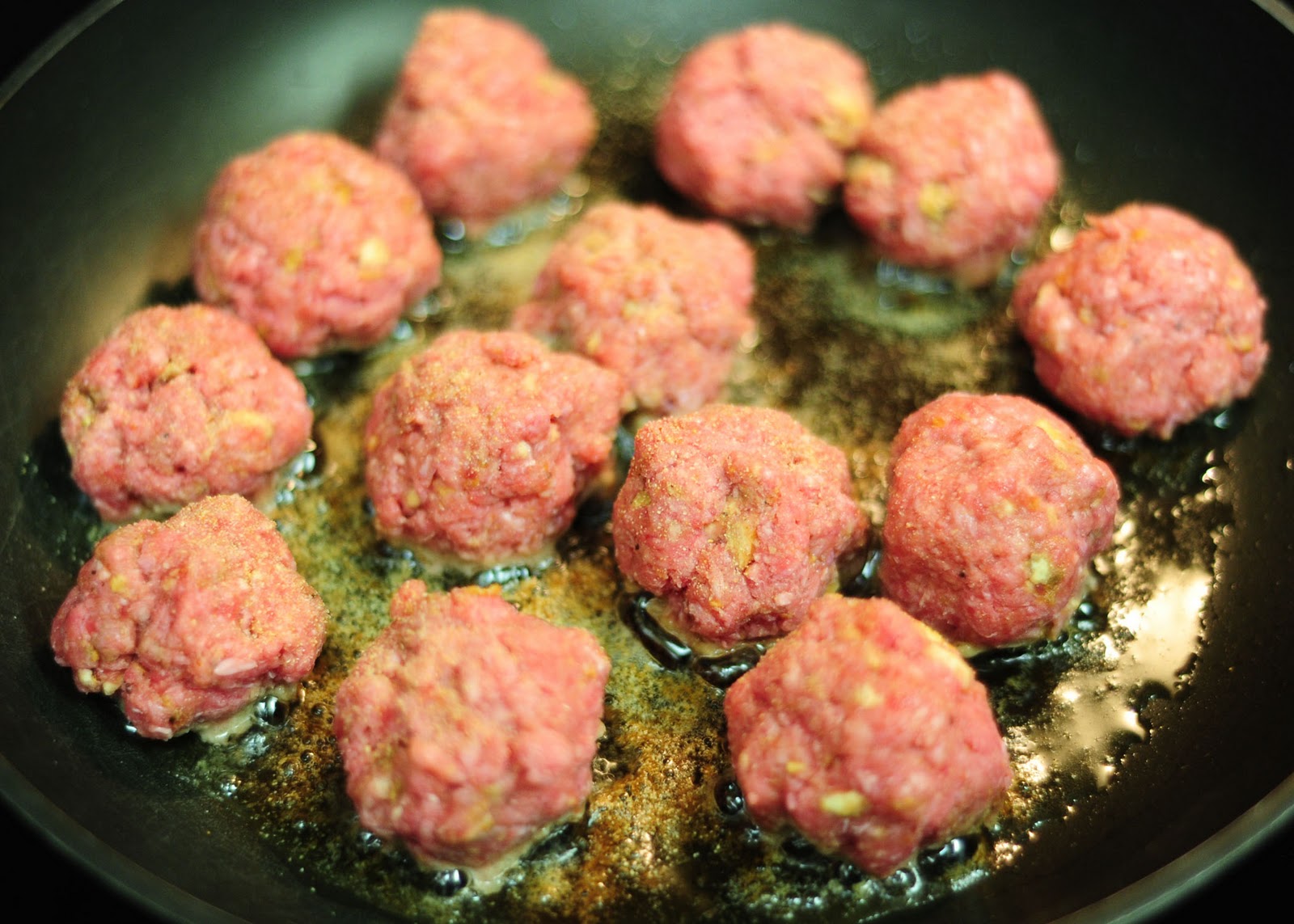 The Gridiron Girl's Guide to the Good Life