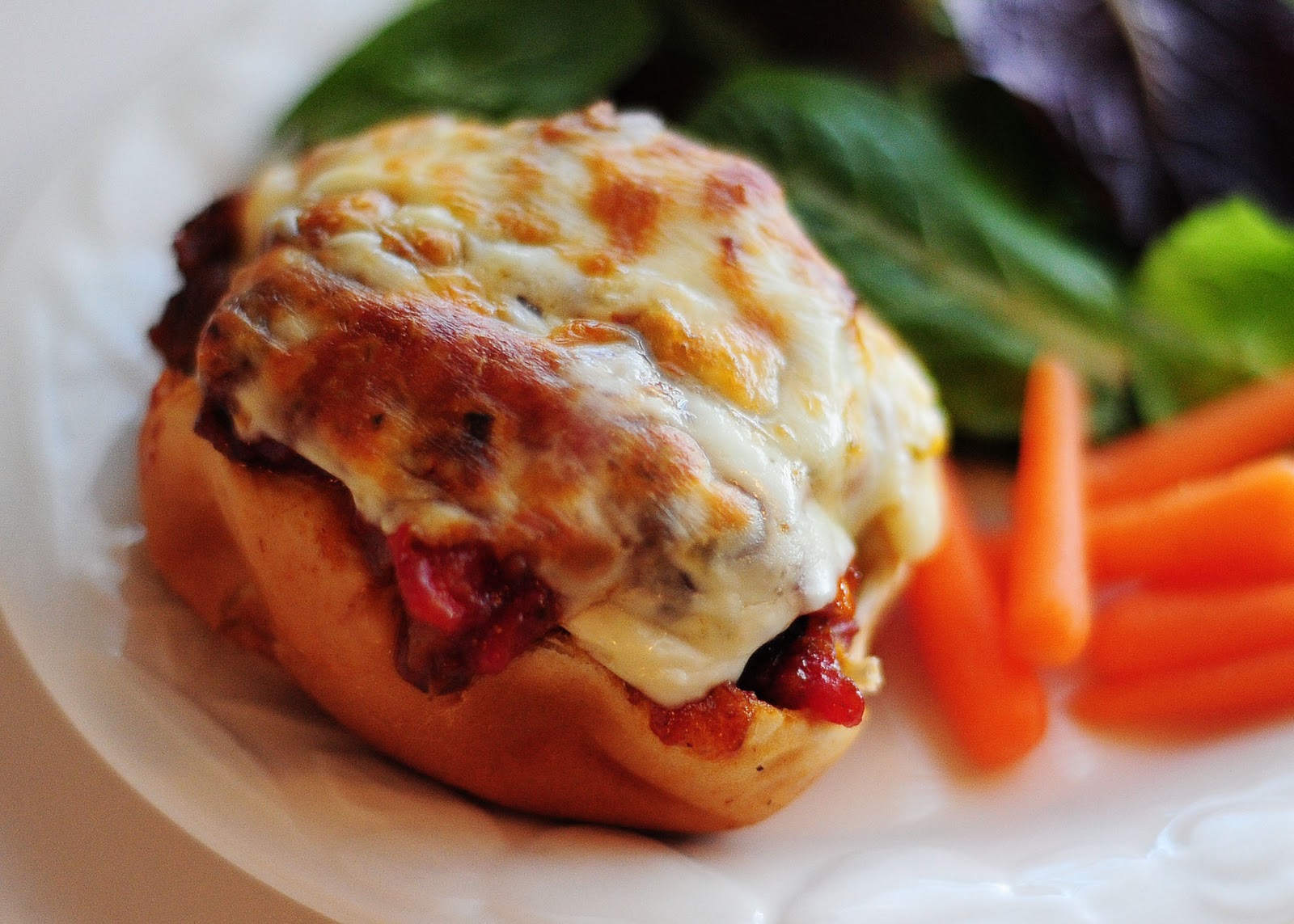 The Gridiron Girl's Guide to the Good Life