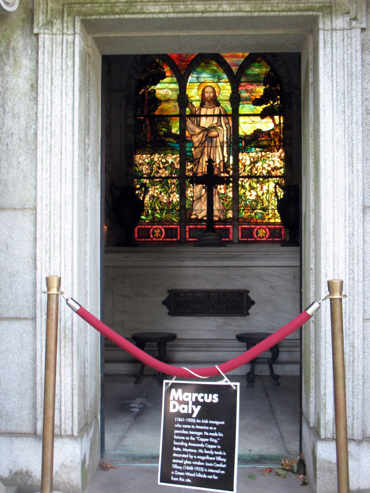 Mille Fiori Favoriti: A Rare Glimpse of a Tiffany Window in Green-Wood ...