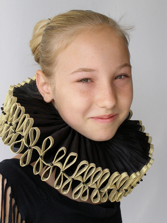 1000 fashion collars: Ruffled collars