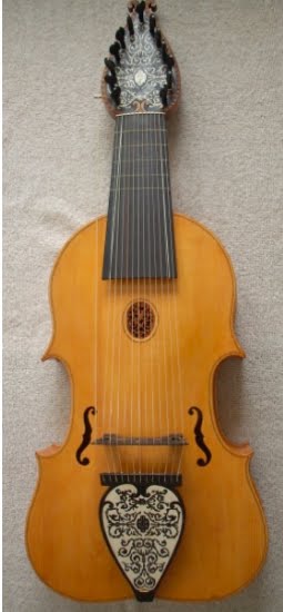 Lira da gamba - Lirone