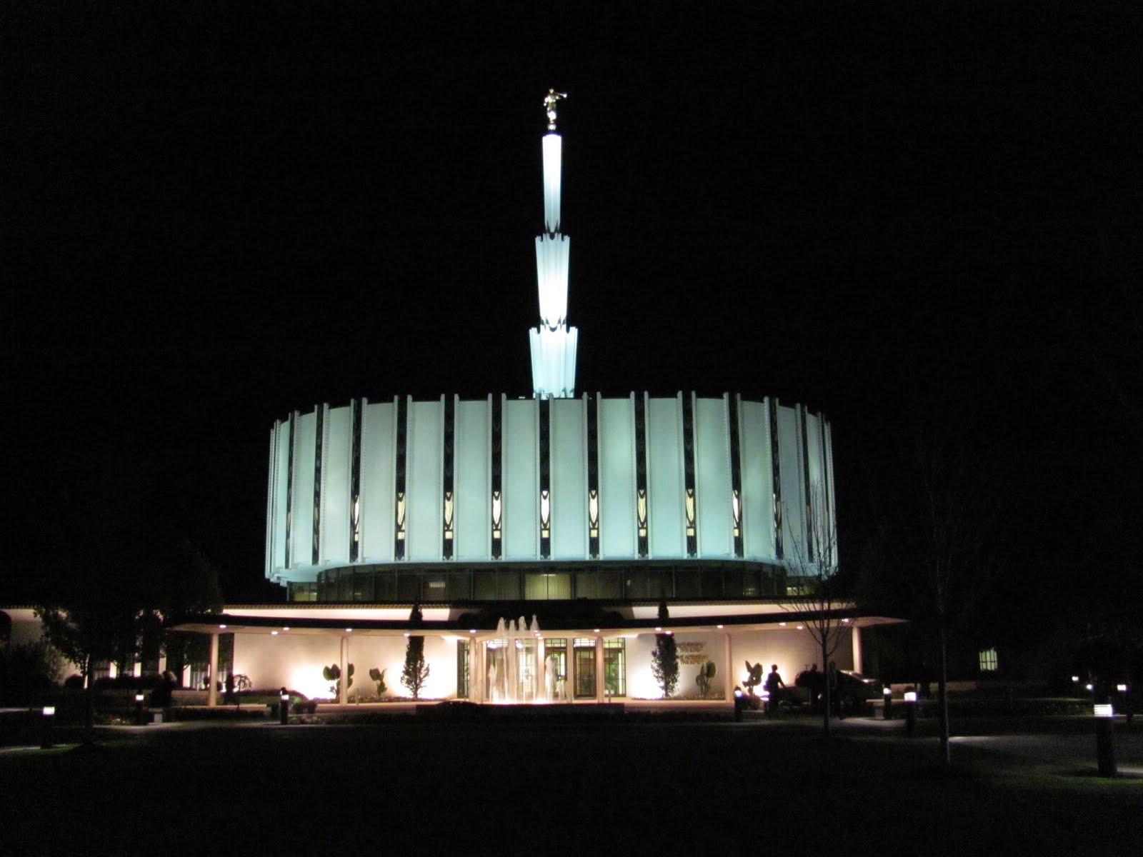 Brigham City LDS Temple: Ogden, Utah LDS Temple at Night