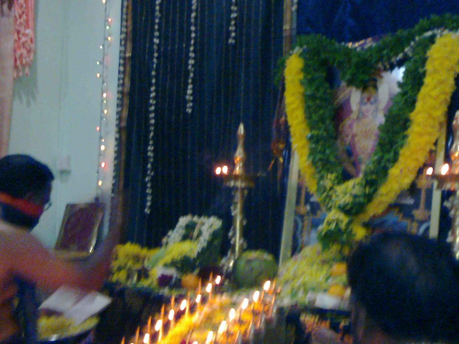 Pugal To Sabri Malai Ayappan: Ayyappan Pooja Pictures - 2010