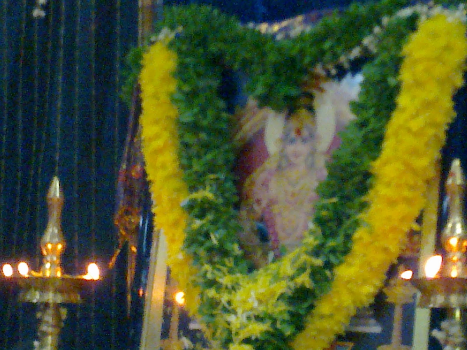 Pugal To Sabri Malai Ayappan: Ayyappan Pooja Pictures - 2010