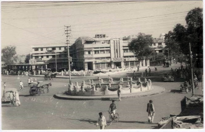 Rawalpindi Chawk Fowara - 1940s - Old Indian Photos