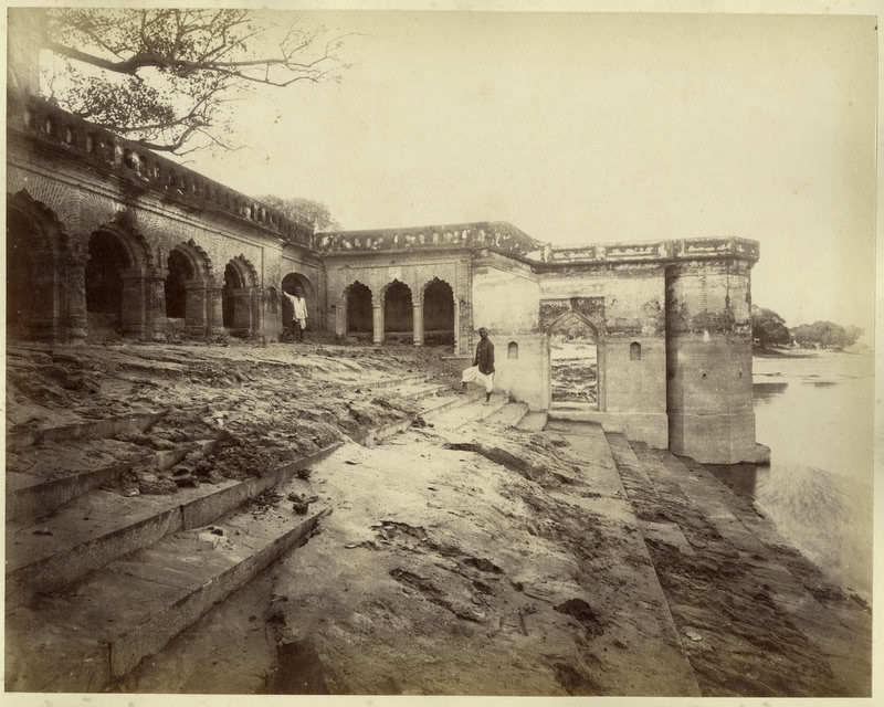 Massacre Ghat or Sati Chaura Ghat Cawnpore (Kanpur) - India 1880s - Old ...