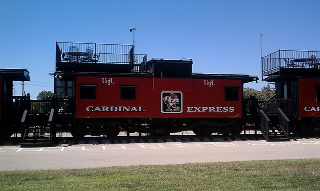 KENNY'S CRAZY ADVENTURE!: Commonwealth Photos (Kentucky Style)