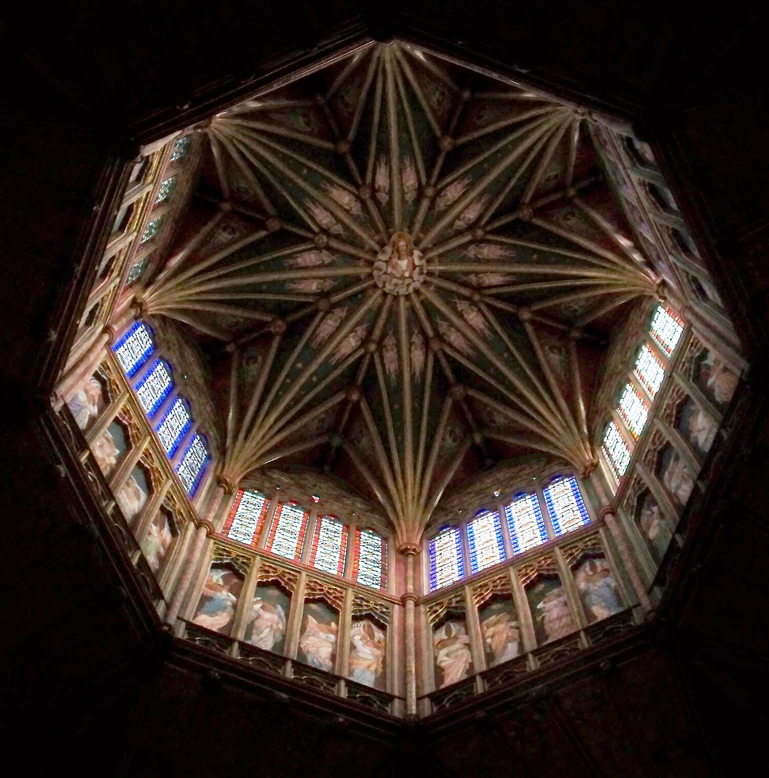 Patrick Comerford: Ely Cathedral: the Ship of the Fens dominates the ...