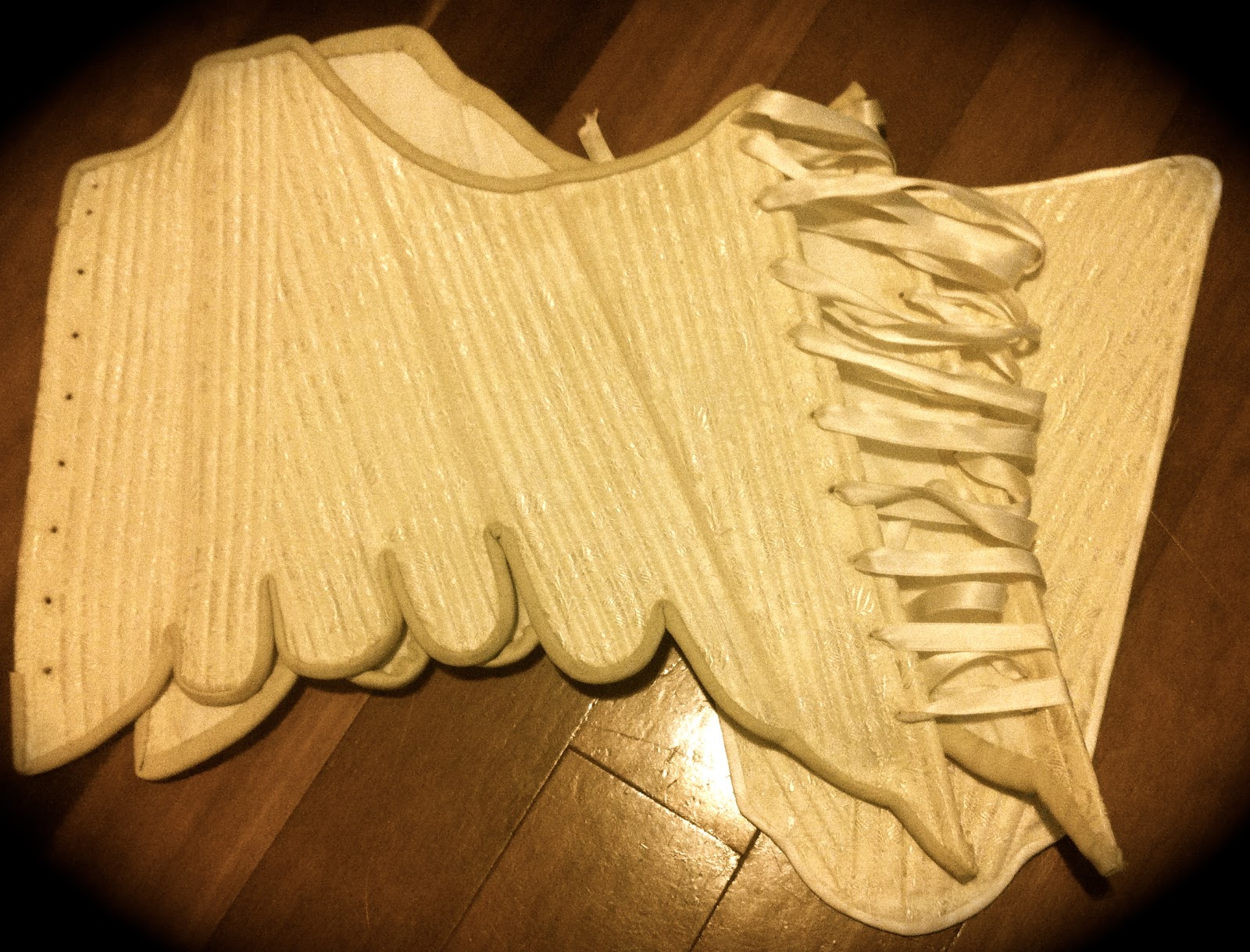 Aylwen Gardiner-Garden: Front-laced 18th Century Silk Stays [DPP]