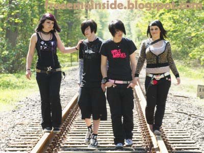 EMO WALLPAPER: emo kids