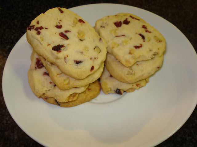 Death By Cupcakes: Cranberry Walnut Shortbread Cookies
