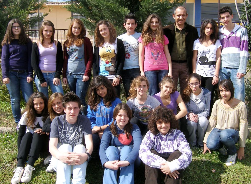 ΜΑΘΗΤΙΚΗ ΠΑΡΡΗΣΙΑ: ΕΡΧΕΤΑΙ ΤΟ 15, ΓΙΑ ΤΗΝ... ΑΝΑΤΡΟΠΗ!!!