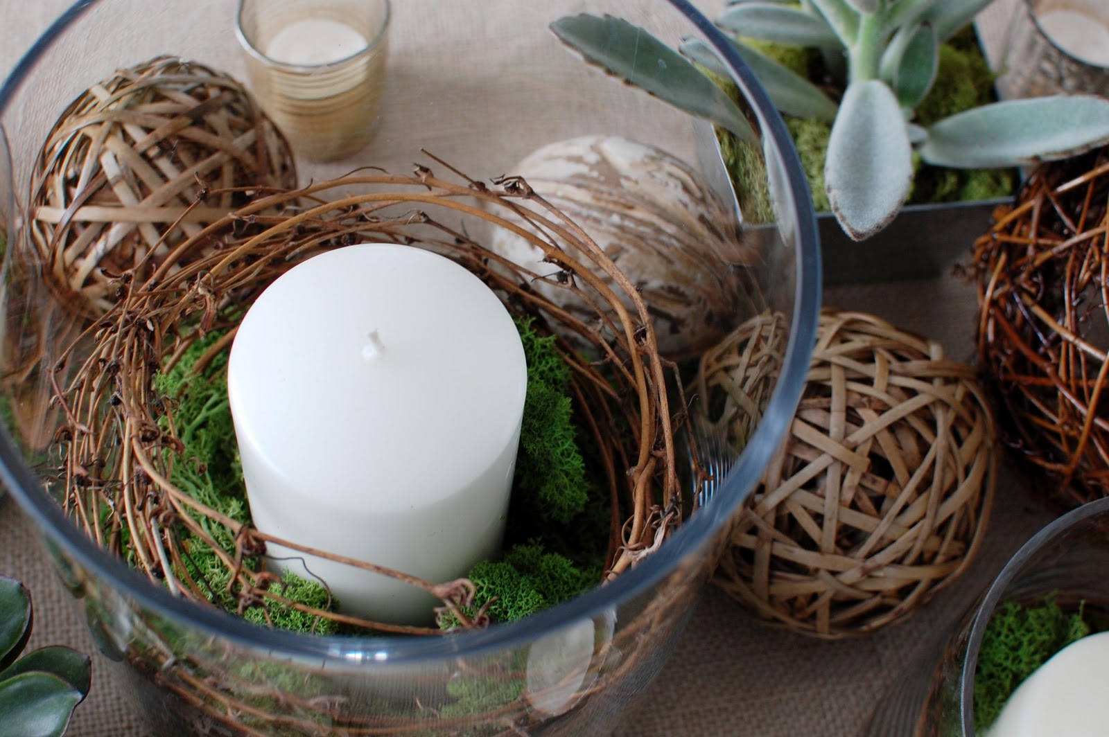 33 Shades of Green: Natural Elements Tablescape