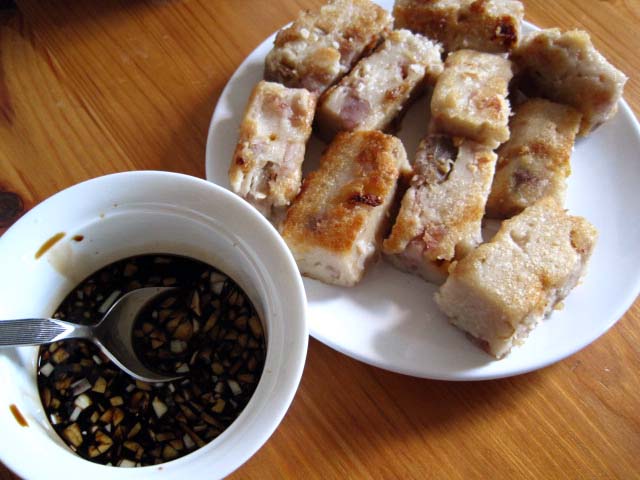 Monkey Obsessions: Tasty Fried Rice Cakes