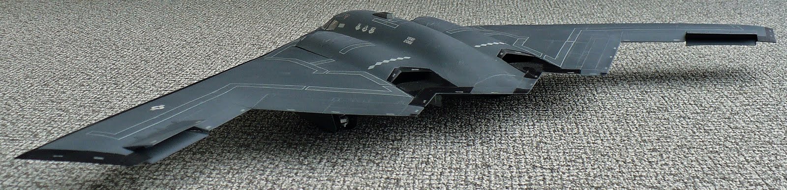 The Great Canadian Model Builders Web Page!: B2 Spirit