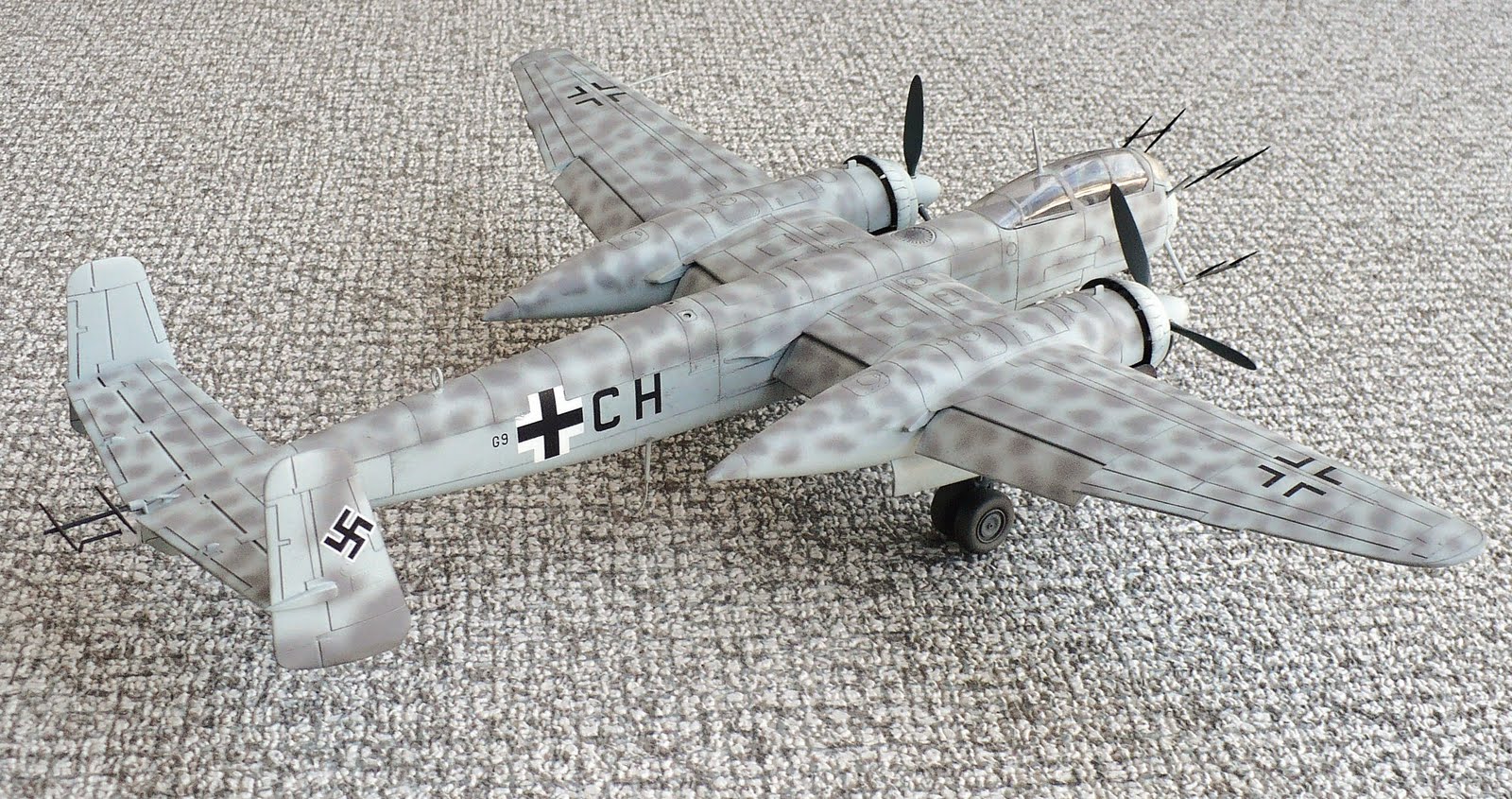 The Great Canadian Model Builders Web Page!: Heinkel HE 219 "Owl"