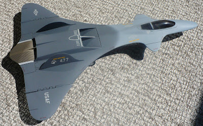 The Great Canadian Model Builders Web Page!: Specter