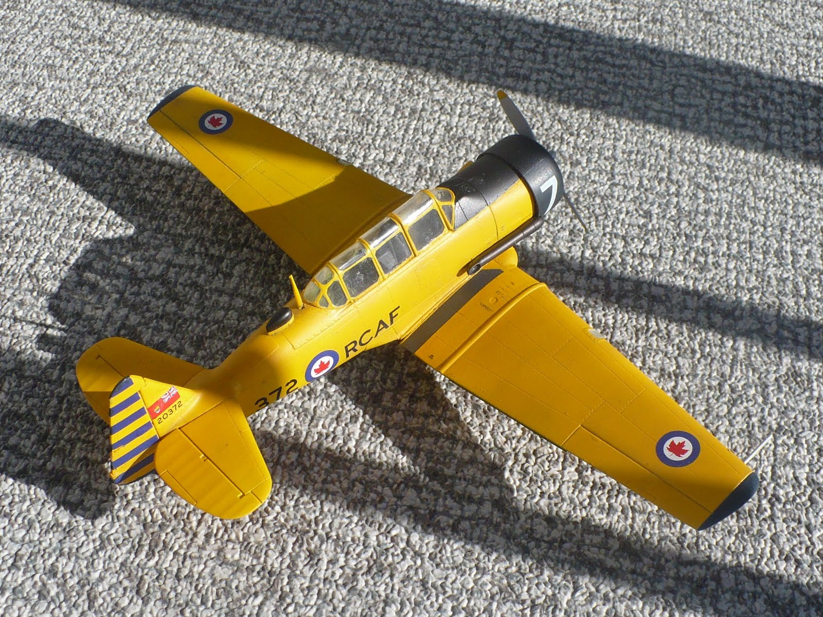 The Great Canadian Model Builders Web Page!: O Canada