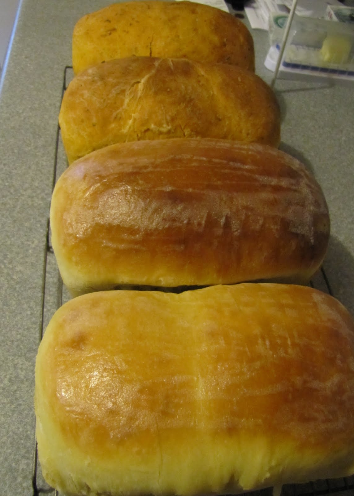 A'lil Country Sugar: The Glorious Smell: Bread Baking Day