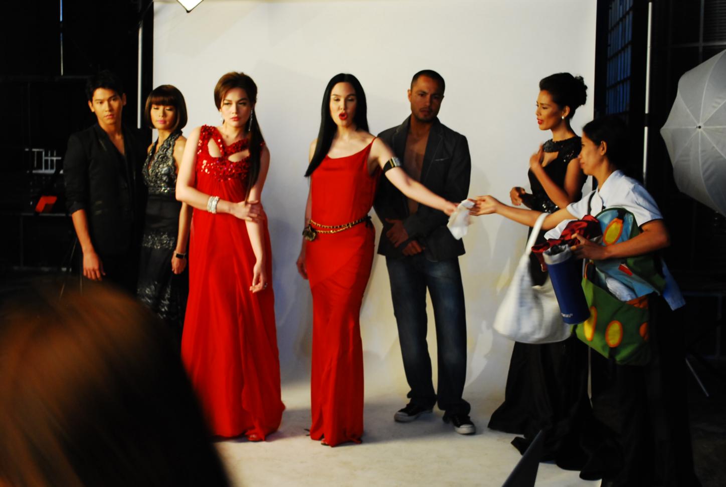 Pinoy TV Shows and Entertainment: ‘Magkaribal’ Photo's and Poster