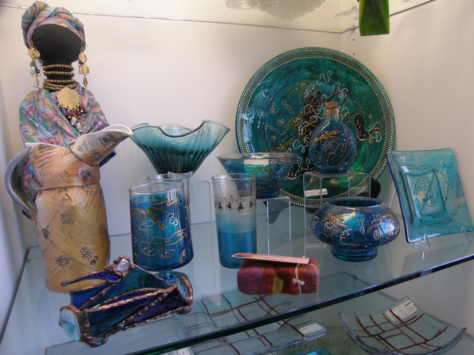 NoMi Passenger: Run, Don't Walk, to The Goddess of Glass Art and Gift ...