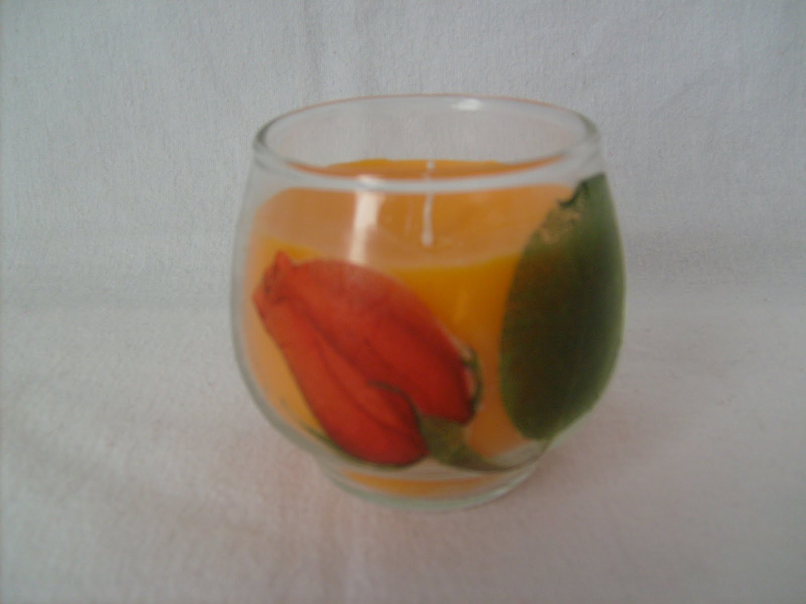 ARTA PE LUMANARI: Lumanare in pahar mic