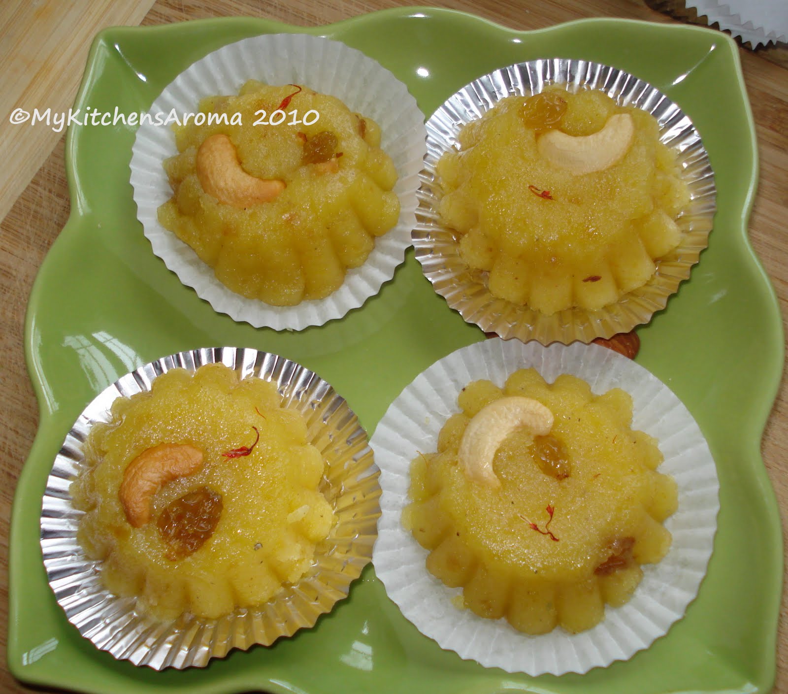 The Sizzling Pan: "Sweet Treats"- Moong daal sheera/ Halwa