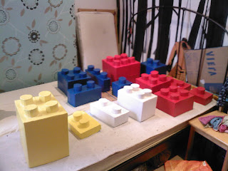 -How to make giant lego bricks: How to make giant lego brick props