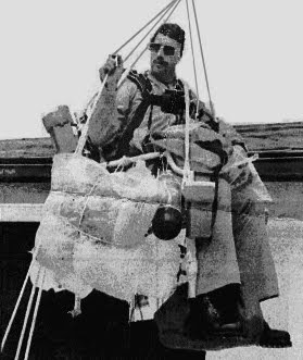 Greenbeans: Lawnchair Larry Walters...