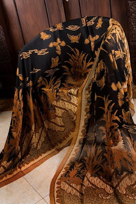 Batik Indonesia: High Quality Handmade Silk Batik Fabric