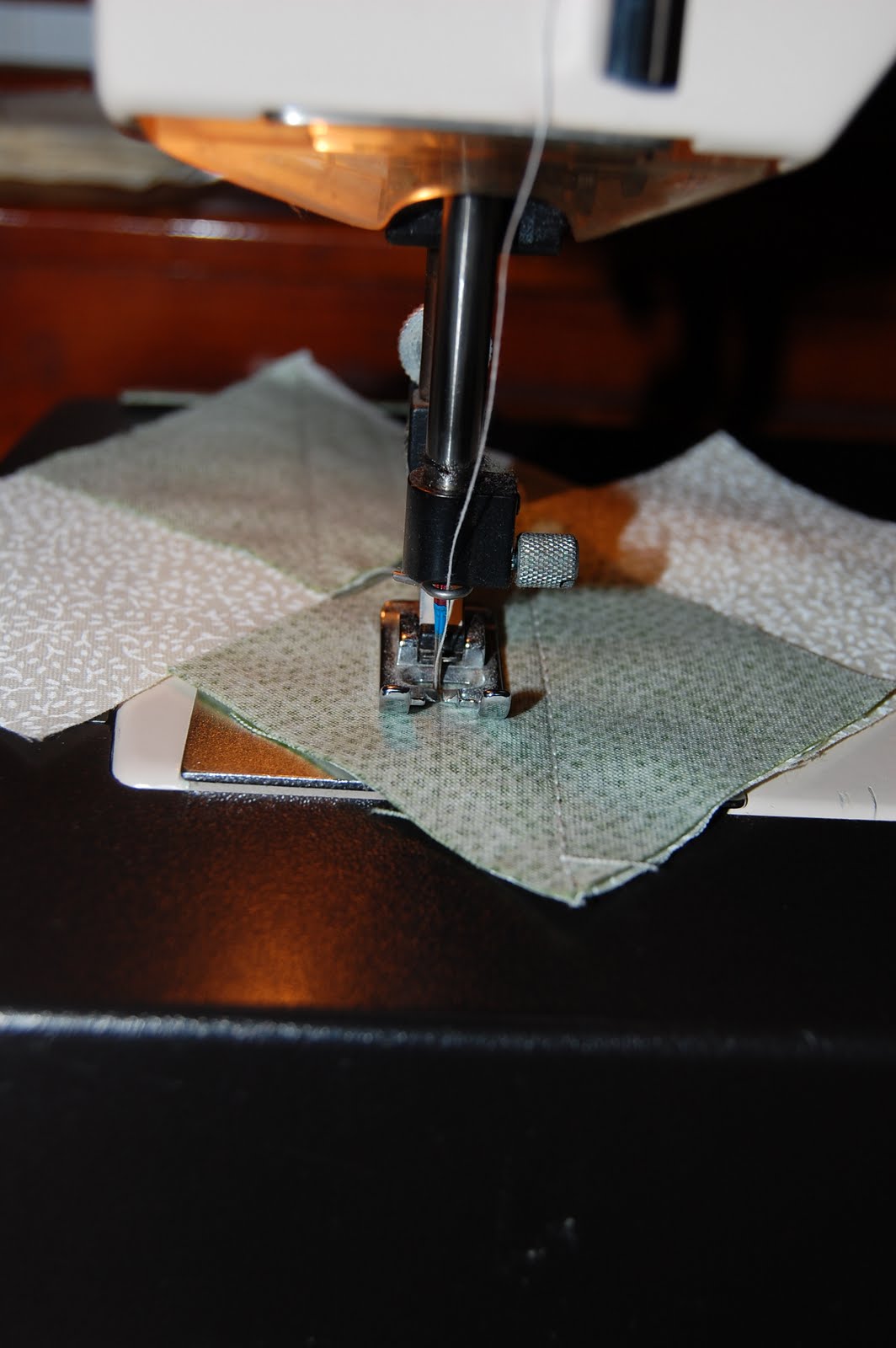 Farm Gal Designs: Flying Geese Tutorial