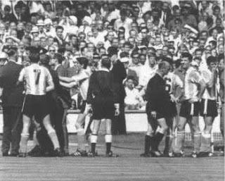 FUTBOL. PASION, VIDA Y FUTBOLISTAS: Antonio Rattin