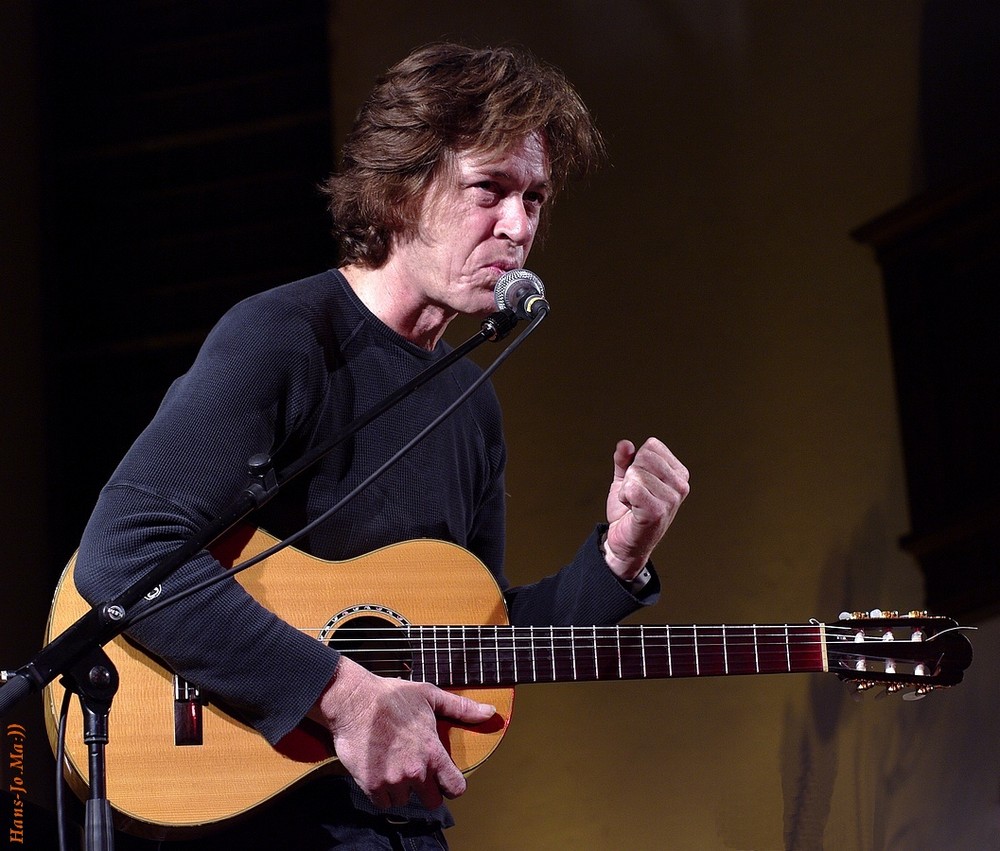 TODO SOBRE STING (by JKasker): ACTUACIÓN DE DOMINIC MILLER EN LOS ...