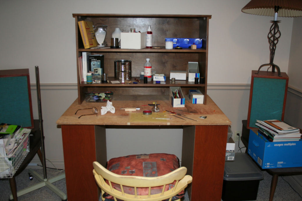 Brilliant Beads: What does a Glass Studio Look Like? Here's Mine...