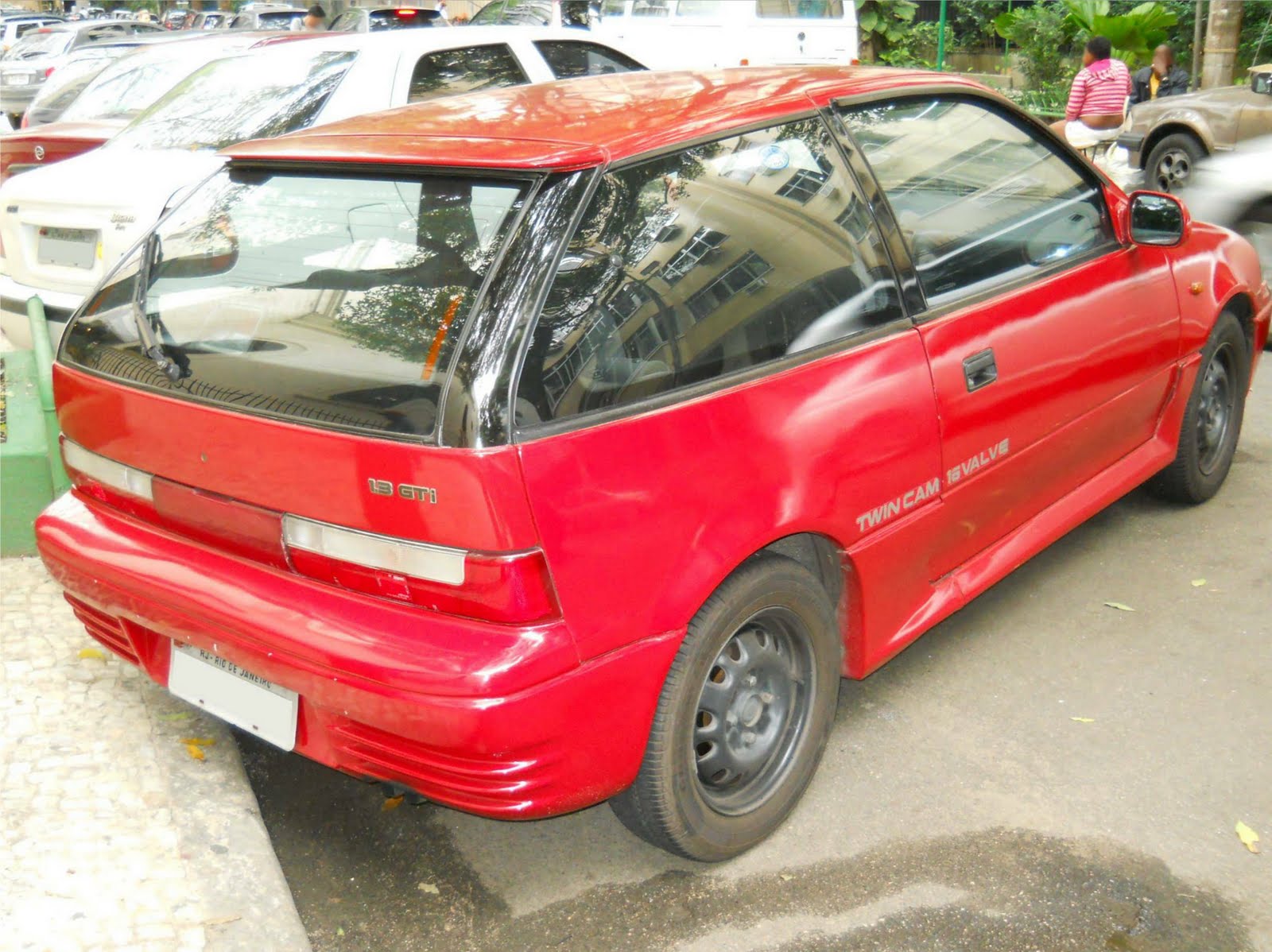 Registros Automotivos do Cotidiano: Suzuki Swift GTi 1995