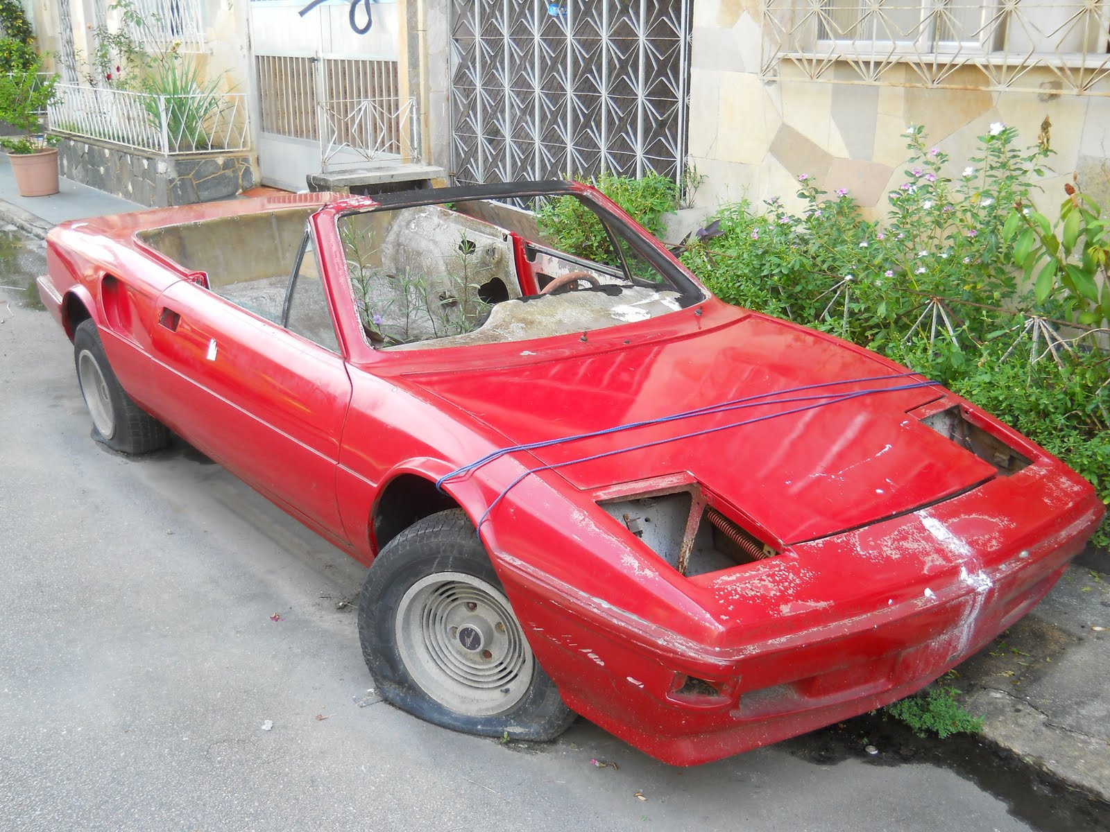 Registros Automotivos do Cotidiano: Adamo GTM C2