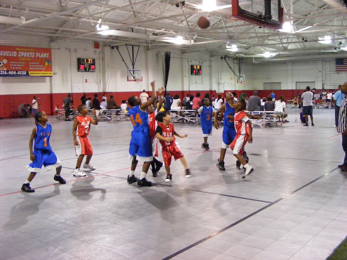 OBC/NO LIMIT BASKETBALL: 5th Grade Team Picture