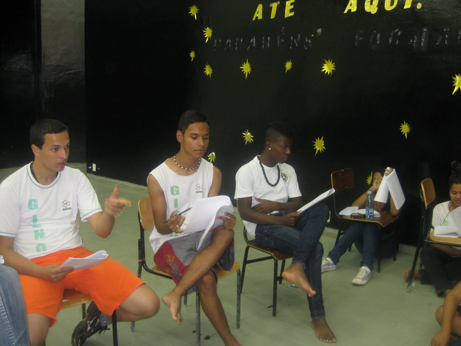 Escola Integral CED Gisno: Giz-no-Teatro