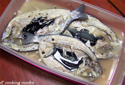 DCookingMudra: "Daing na Bangus"