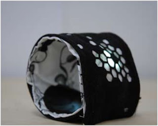 Make Your Own LED Illuminated Cuff Bracelet / The Beading Gem