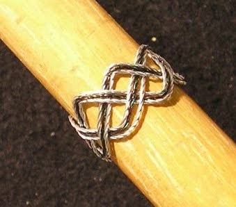 How to Wire Wrap Knot Rings / The Beading Gem