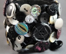 How to Make Button Bracelets Tutorials / The Beading Gem