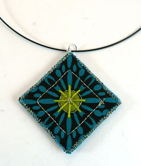 More Fabulous Fabric Jewelry Tutorials / The Beading Gem