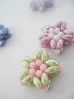 How to Make Beaded Star Tutorials / The Beading Gem