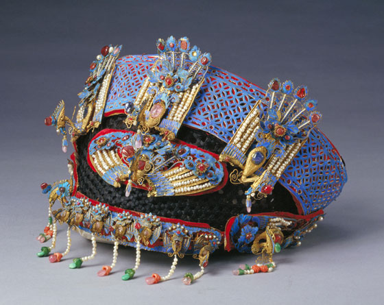 Amazing Imperial Chinese Robes and Accessories Exhibition at the V&A ...