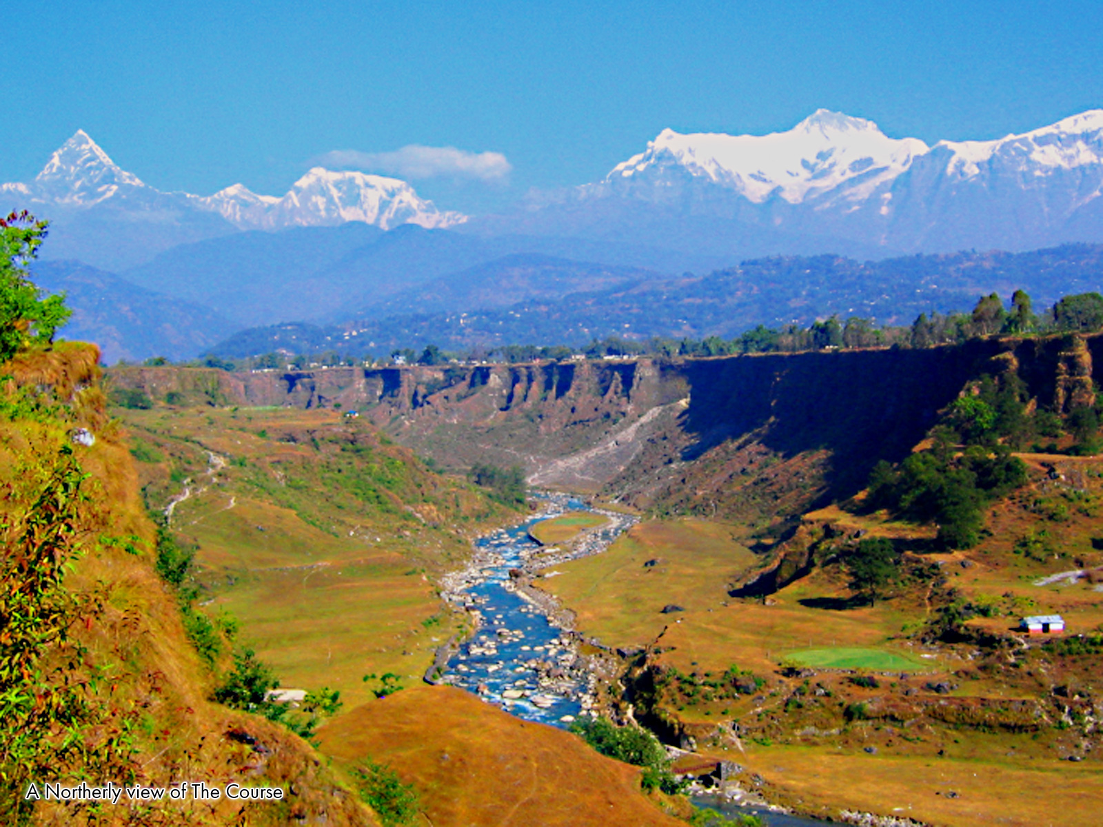 Himalayan Golf Course, Lapangan Golf Paling Eksotis | DAILY KUYANG