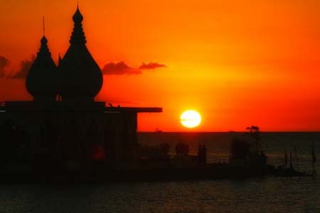 Jyoti Communication: Suruj talks of Hindu 'miracles'; calls for temple ...