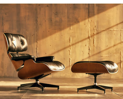 DESIGNwatcher.com: The Ultimate Man Chair