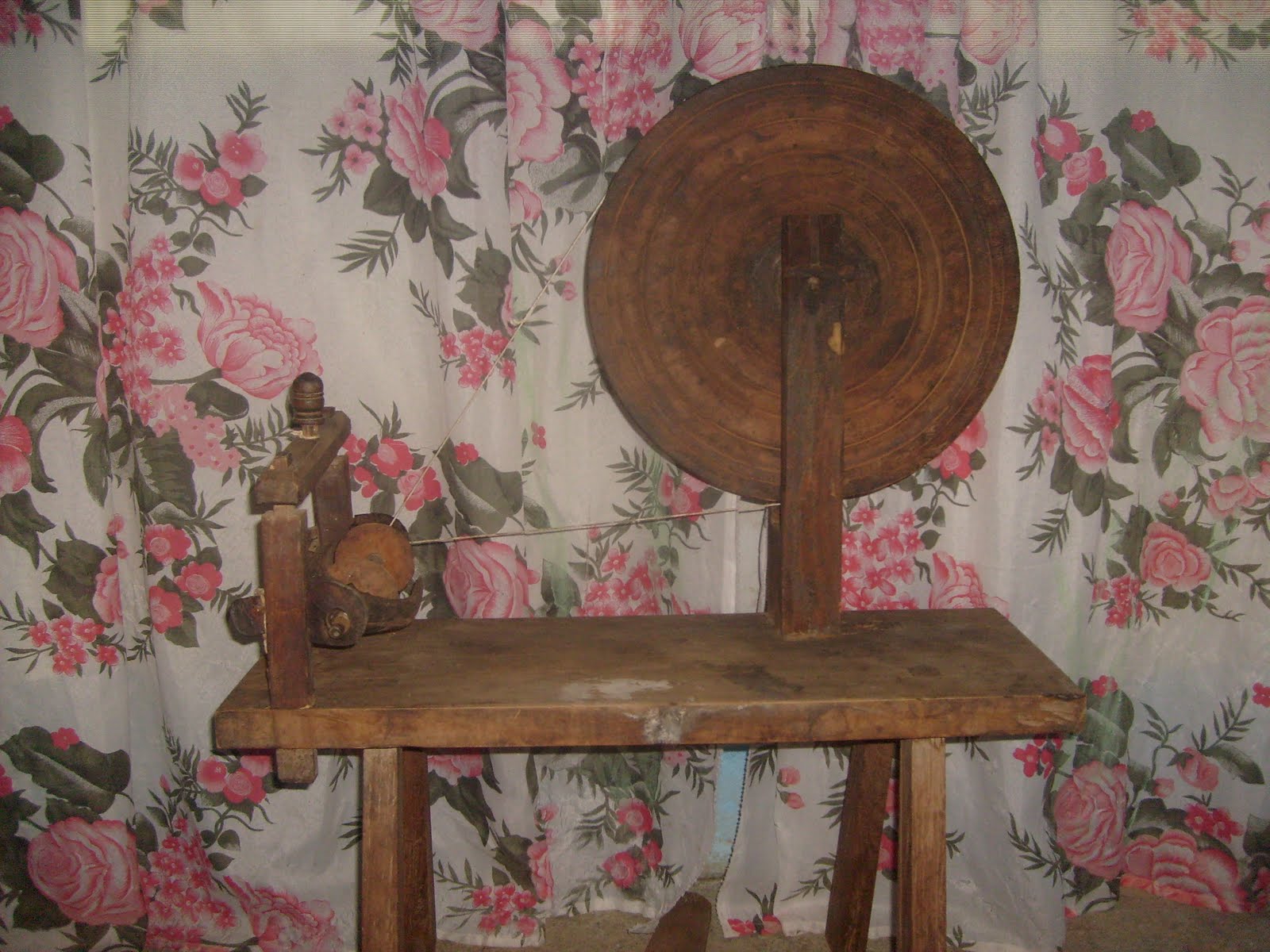 Nossa Terra, Nossa História: Roca de Fiar