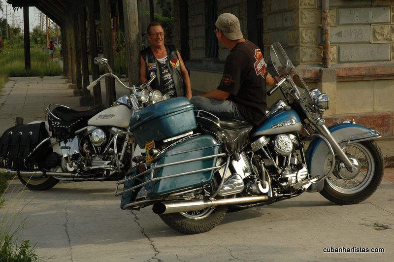 biker excalibur II: Cuban Harlistas. The Art of Harley-Davidson ...